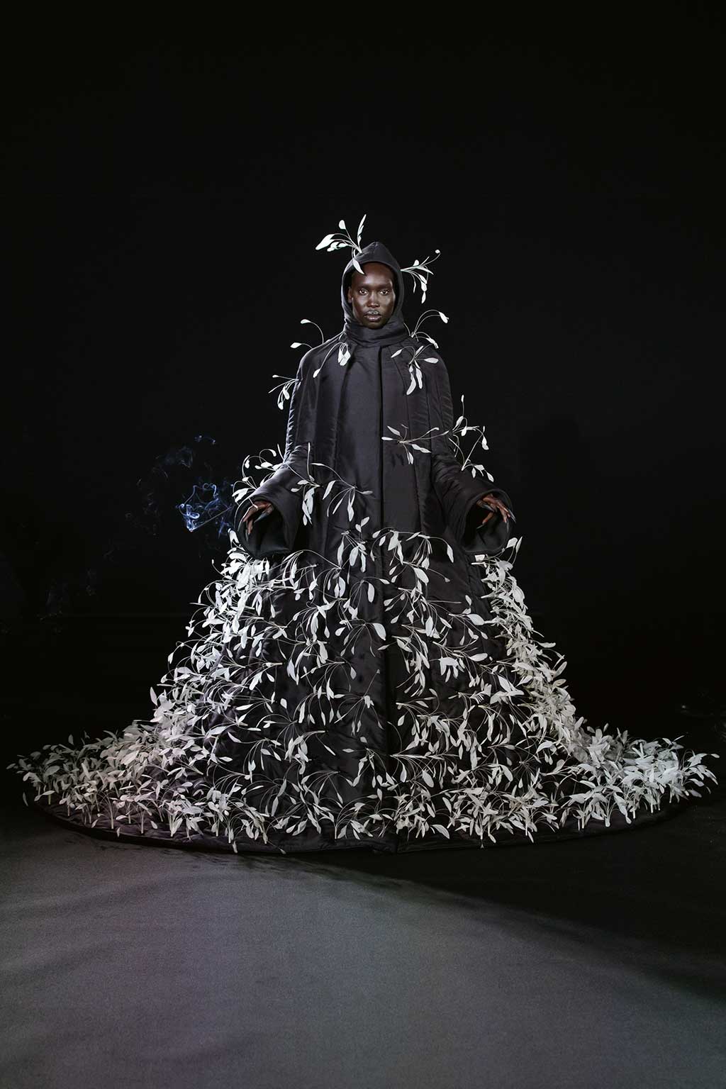 See Every Look From Robert Wun's Debut Couture Collection In Paris ...