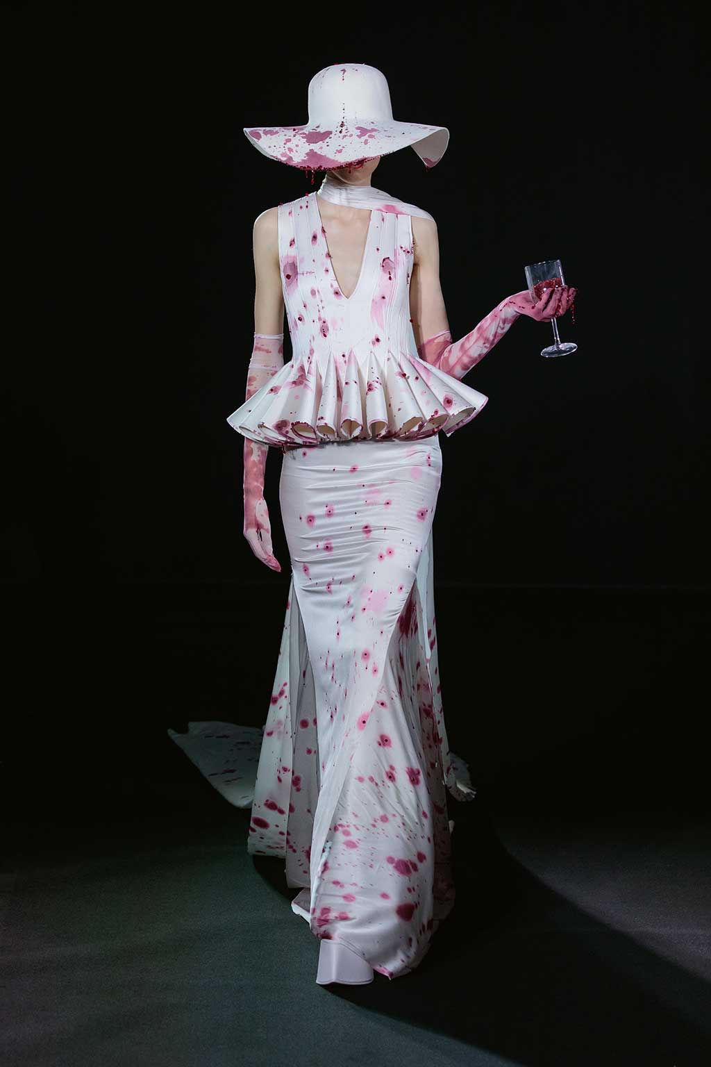 See Every Look From Robert Wun's Debut Couture Collection In Paris ...
