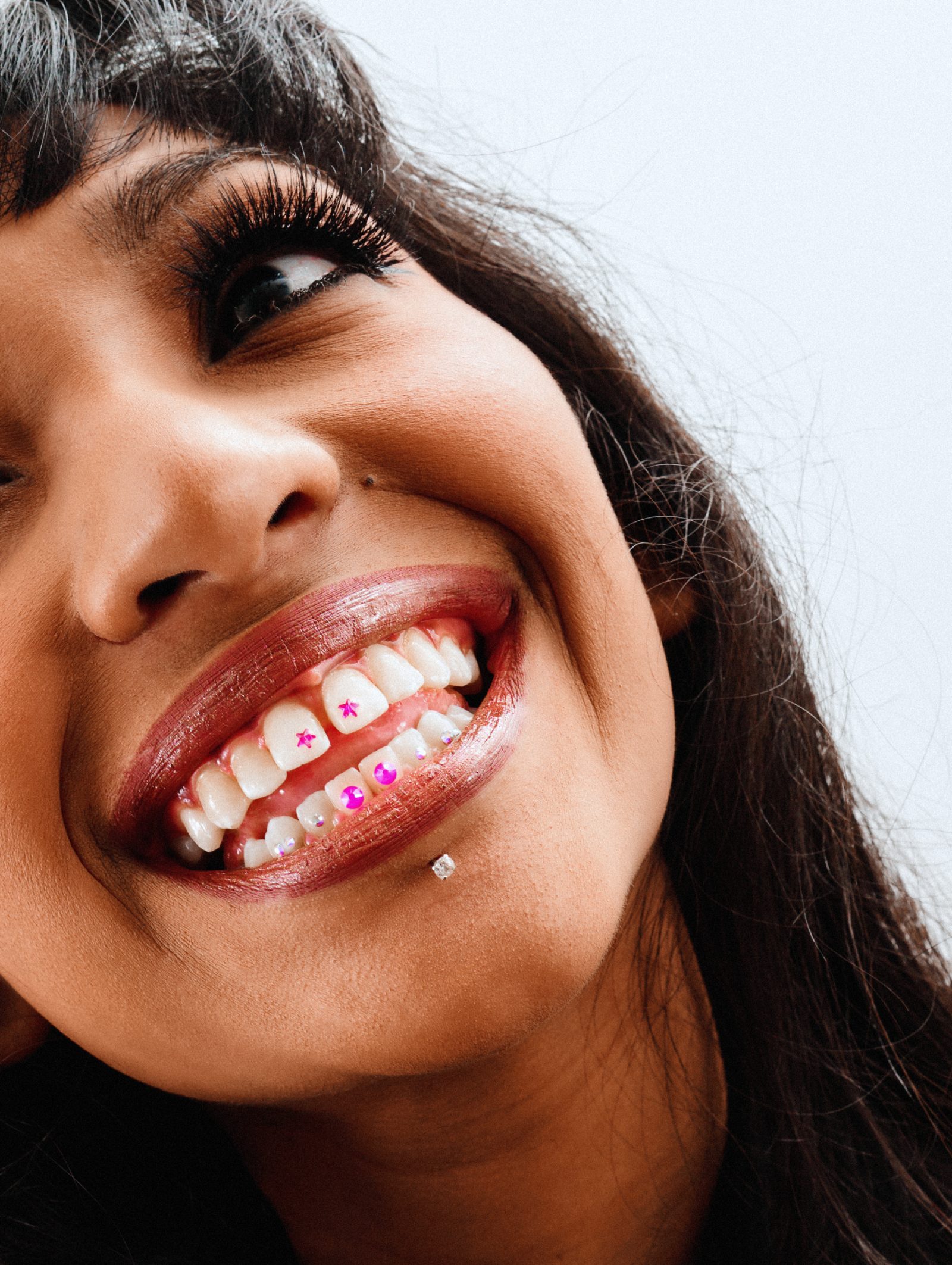 The Tooth Gems Trend Has Some Serious Bite: Here's Why You Should Try ...