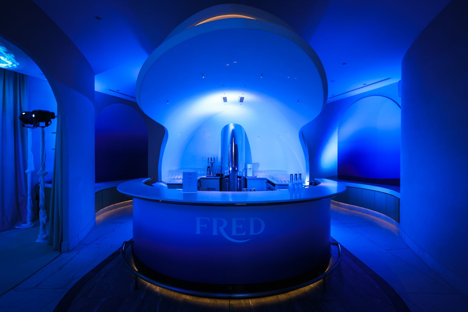 All The Celebrities Spotted At Fred's Blue Shades Party: Jeff Satur ...