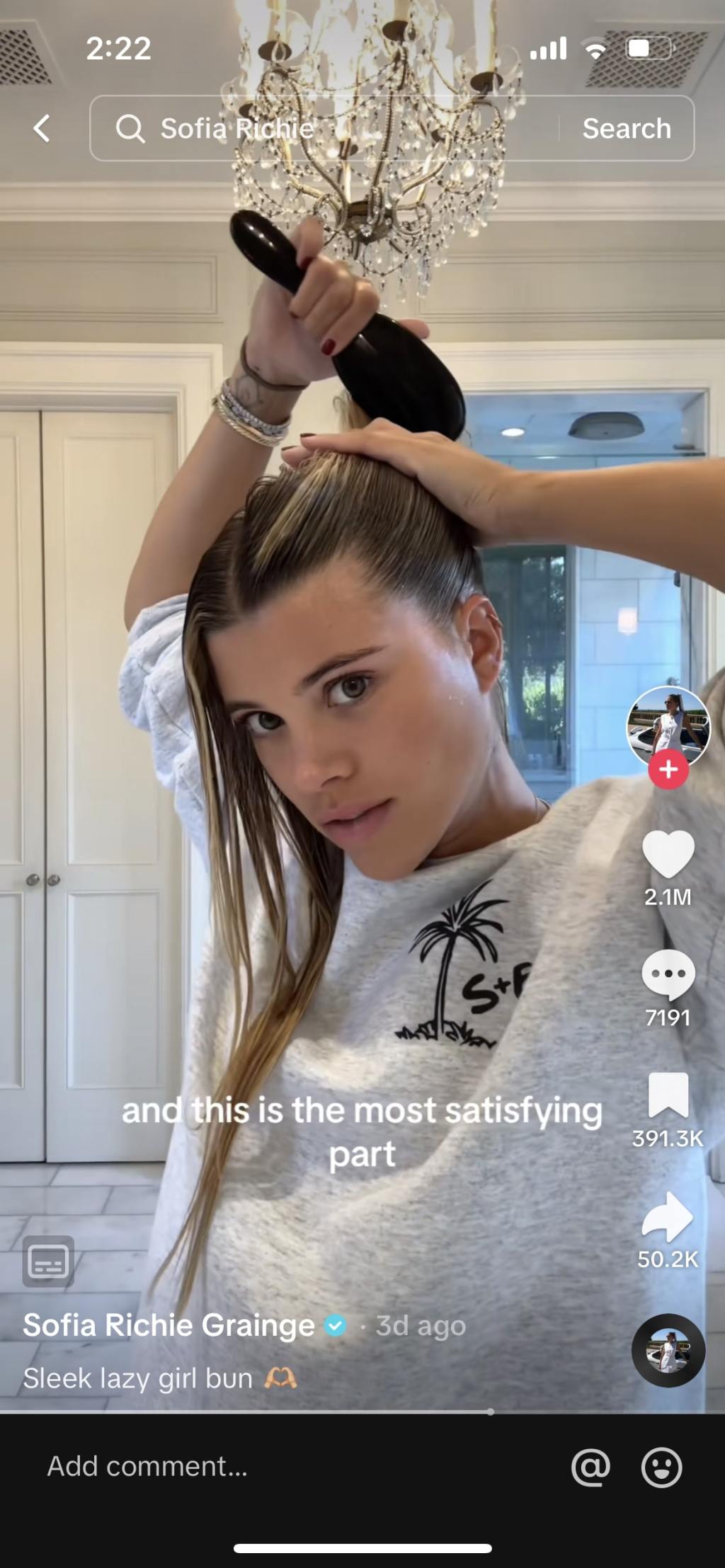Sofia Richie Grainge Slick Bun In 7 Easy Steps
