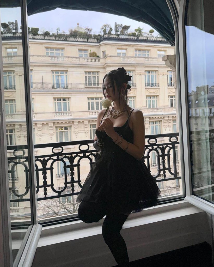 Blackpink’s Jennie Takes The Goth Coquette Aesthetic To Chanel