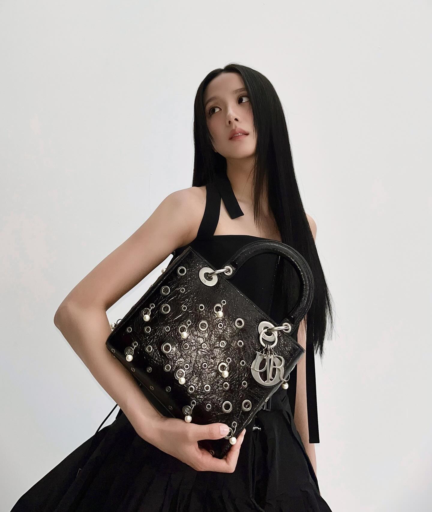 Blackpink’s Jisoo Stars In Her Edgiest Lady Dior Campaign Yet