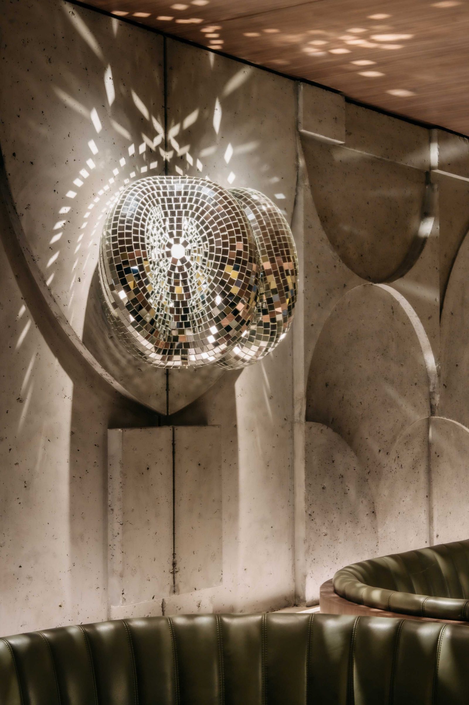 Wine And Dine At Chef Sergio Herman’s Le Pristine Restaurant